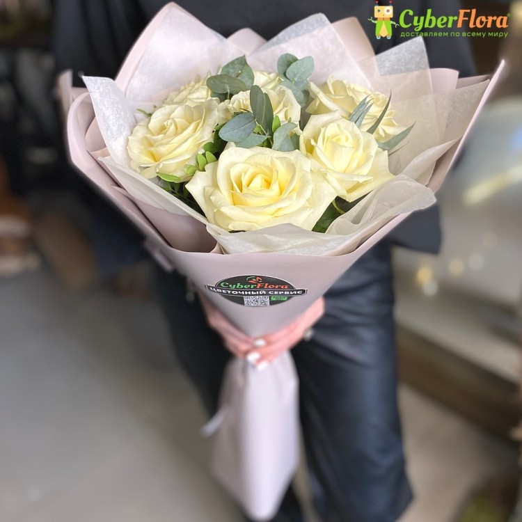Букет "7 белых роз": заказать с доставкой в Москве в интернет-магазине Cyber Flora®