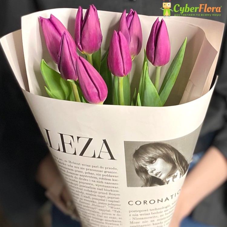 Букет "7 фиолетовых тюльпанов": заказать с доставкой в Москве в интернет-магазине Cyber Flora®